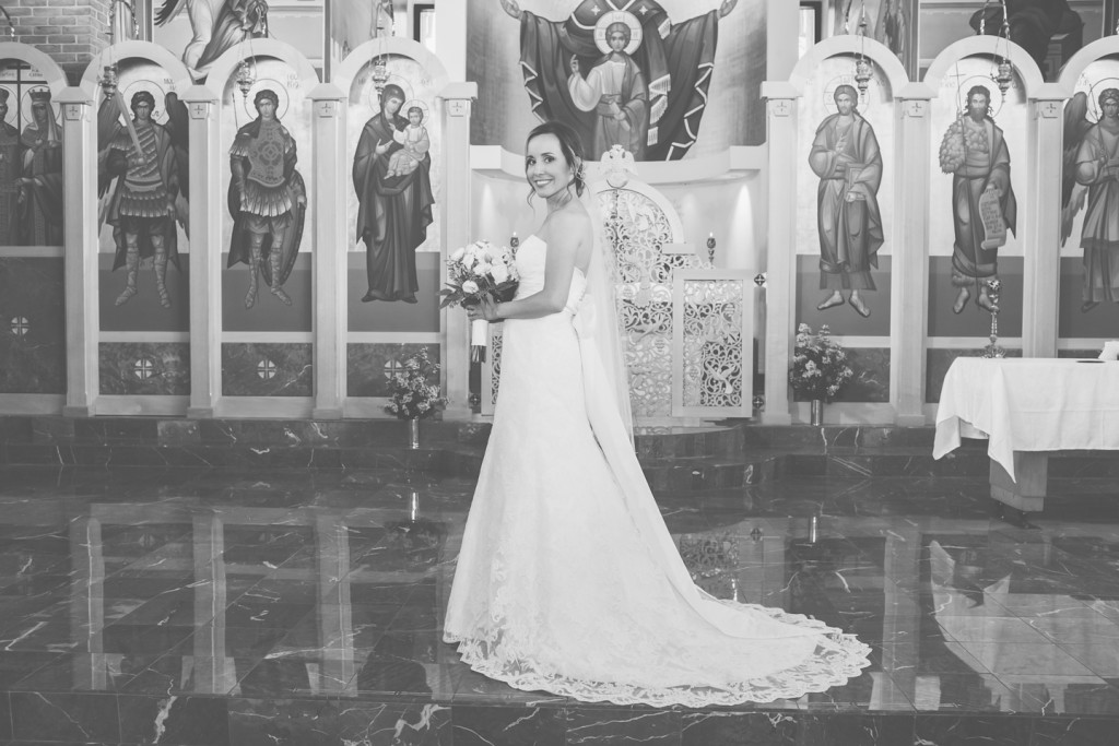 Maria & Mark // Downtown Detroit Wedding at the Gem Theatre » Kerby Lou ...