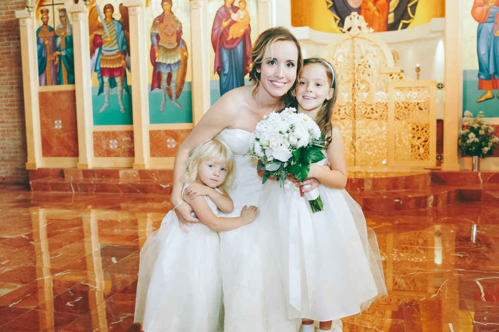 Maria & Mark // Downtown Detroit Wedding at the Gem Theatre » Kerby Lou ...