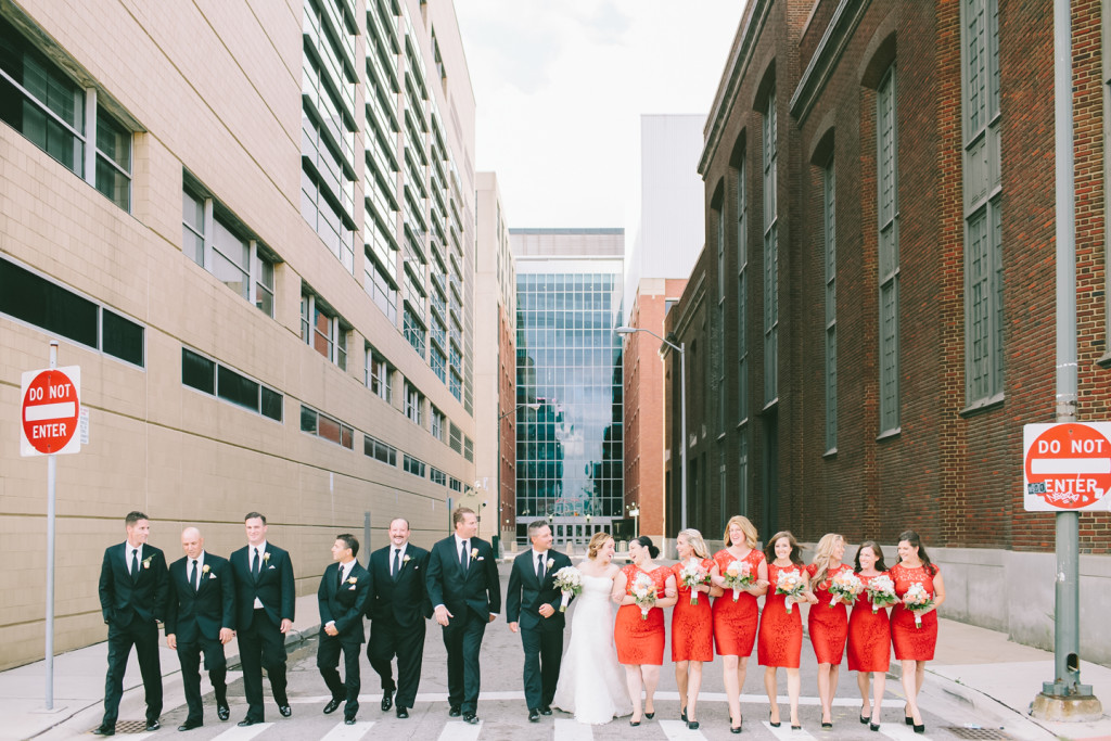 Maria & Mark // Downtown Detroit Wedding at the Gem Theatre » Kerby Lou ...